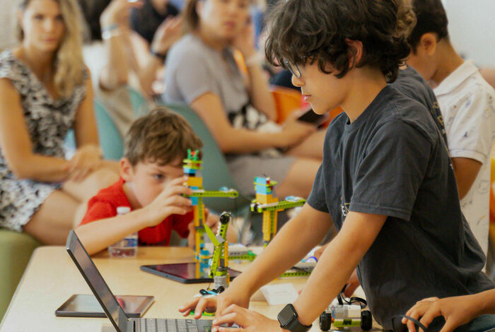 Days Off School STEAM Camp (Grades 4-8) by THE R CHILD STEAM Center ...